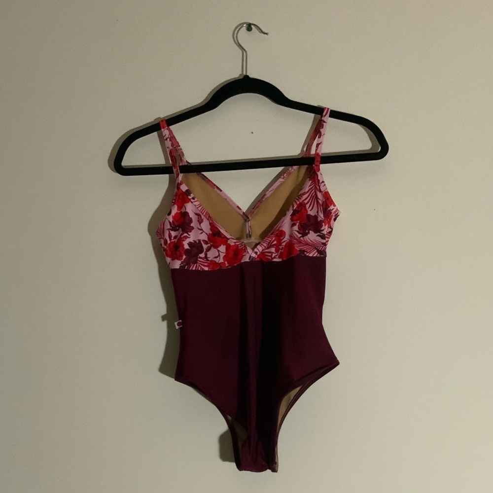 Yumiko Daria Leotard - Gem